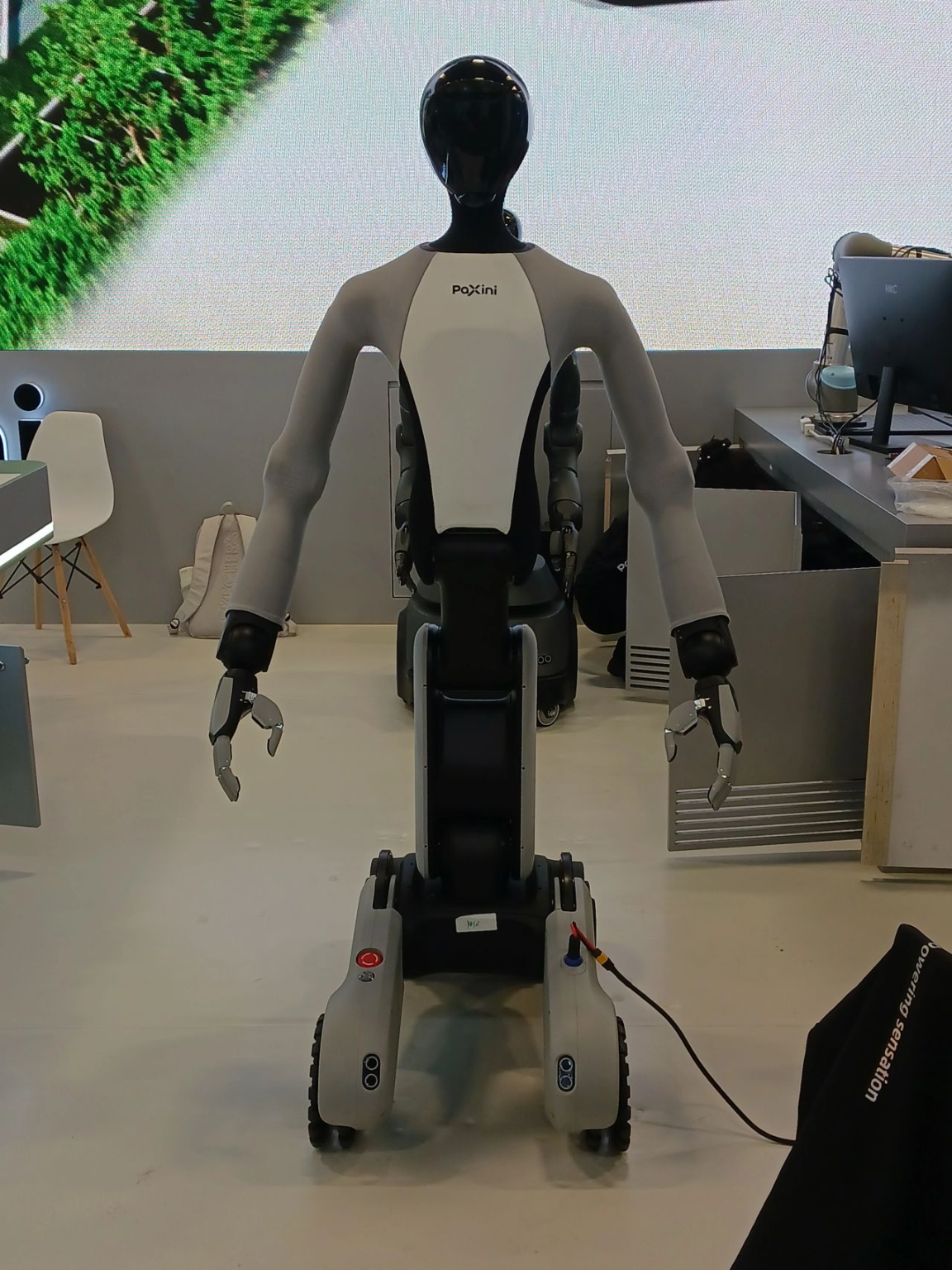 CES 2026: 26 Chinese Humanoid Robot Exhibitors - CMRA